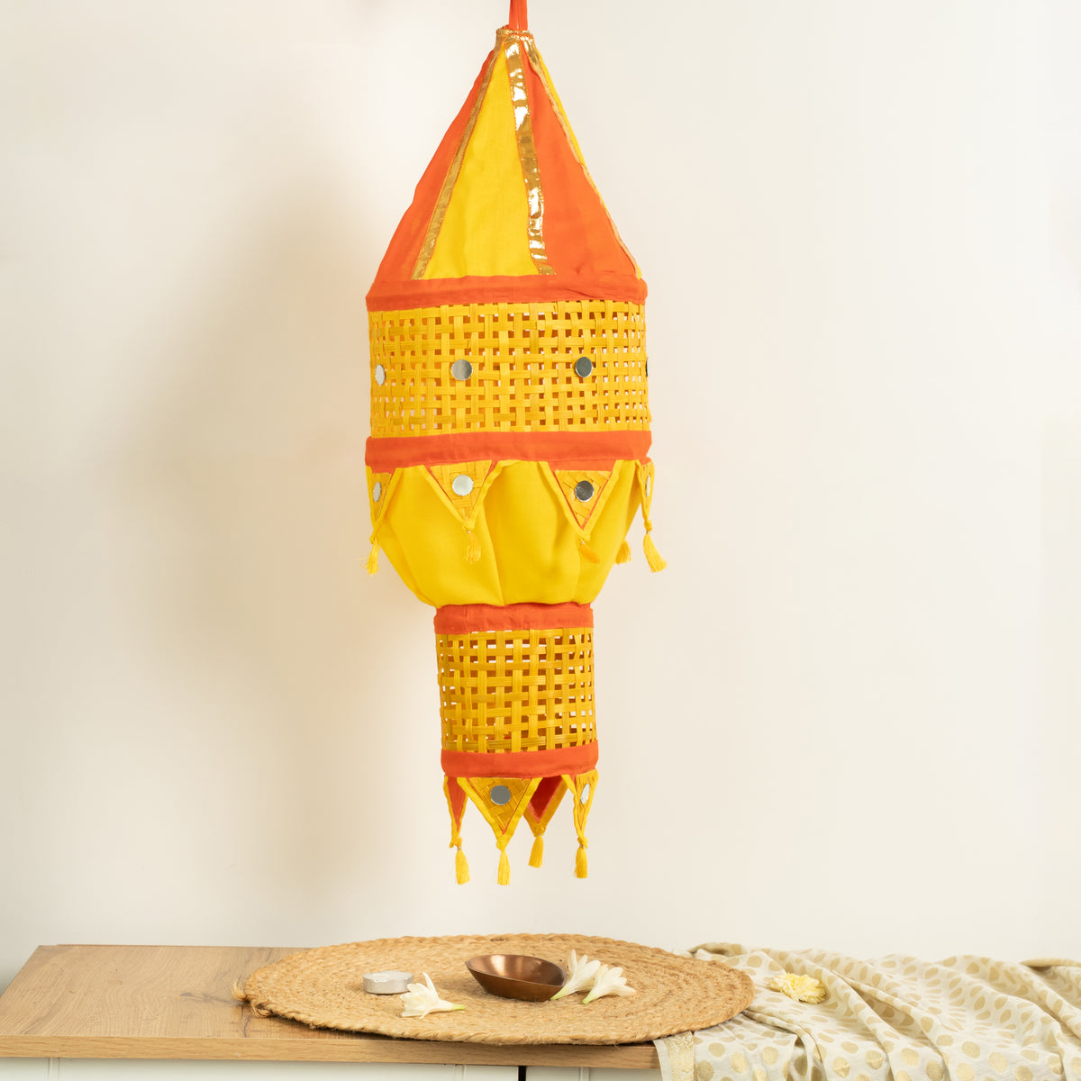 Luminous Festive Light – Shades of Spring