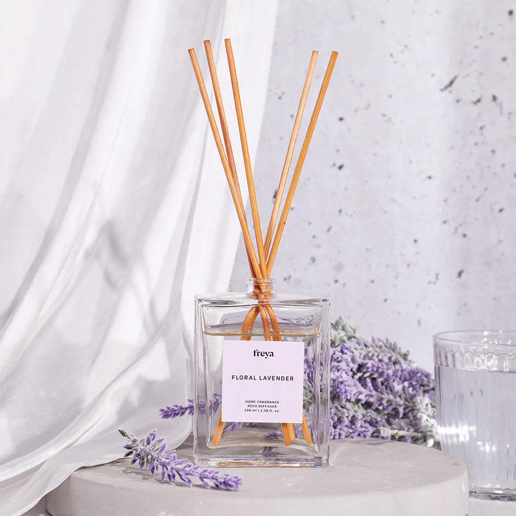 Floral Lavender Reed Diffuser – Shades of Spring
